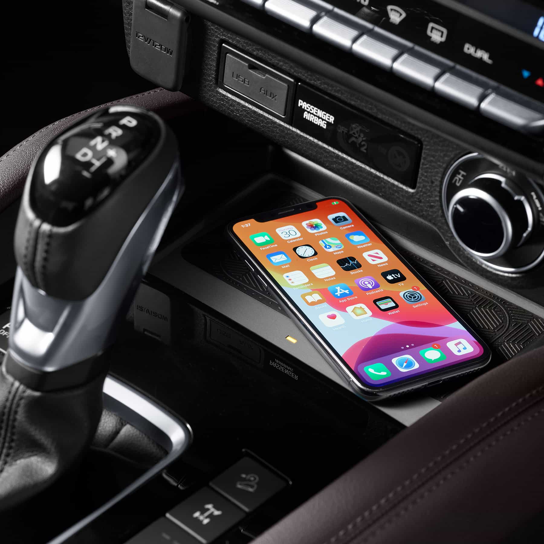 TF11ACWCB - Wireless Charger - Mazda Accessories